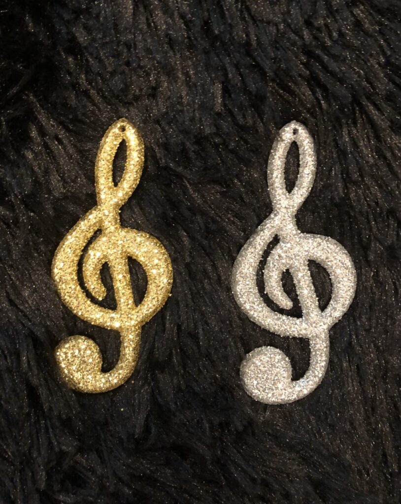 Silver 4” Glitter Music Notes Assorted – Homecoming Supplies