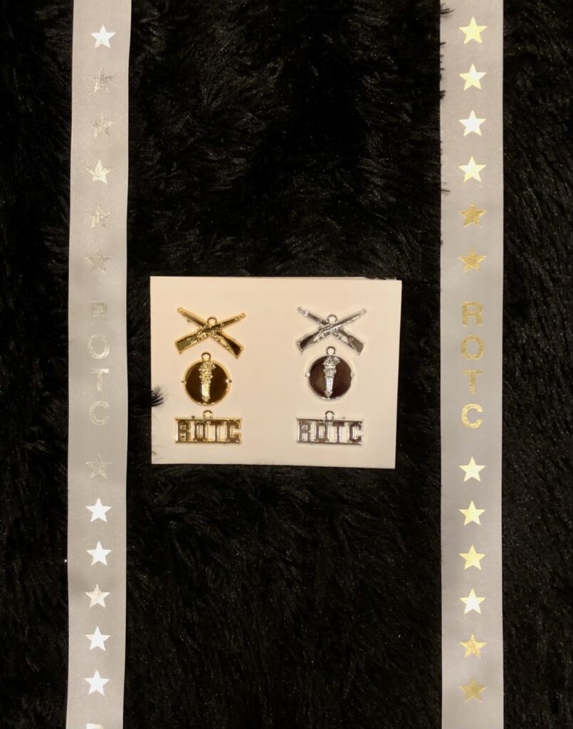 Gold Metallic Rotc Emblems 3 Pack - Homecoming Supplies