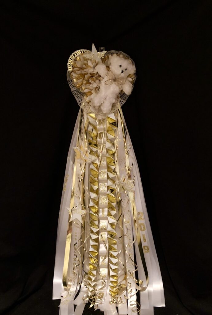 Senior Gold Triple Heart Mum Kit - Homecoming Supplies