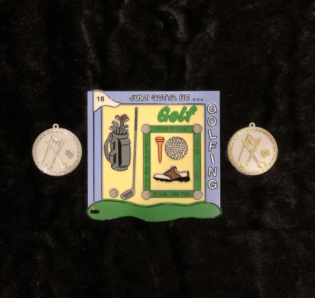 GOLF FRAME WITH 6 POP OUT EMBLEMS - Homecoming Supplies