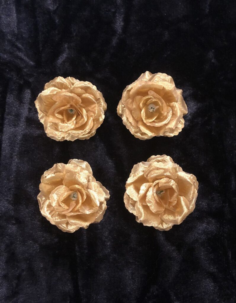 GOLD METALLIC 3” ROSES 4 PACK – Homecoming Supplies